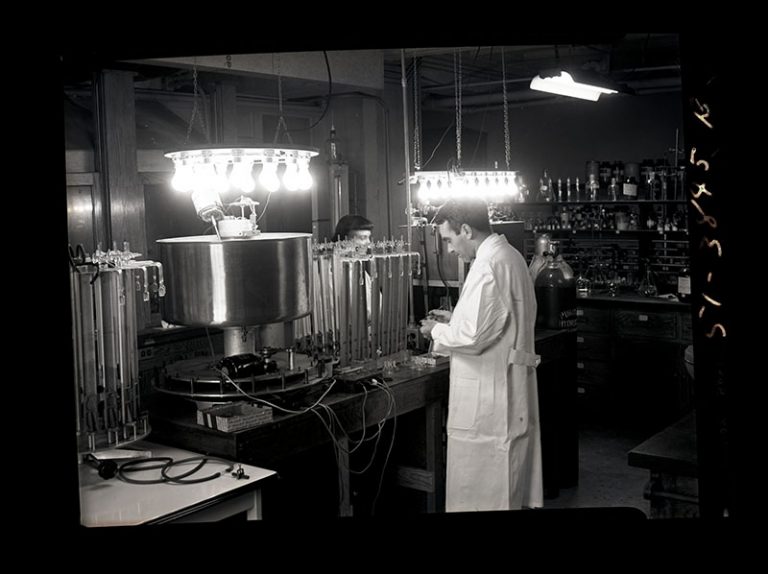 Martin Kamen and Tracer Technology at WashU – Becker Medical Library